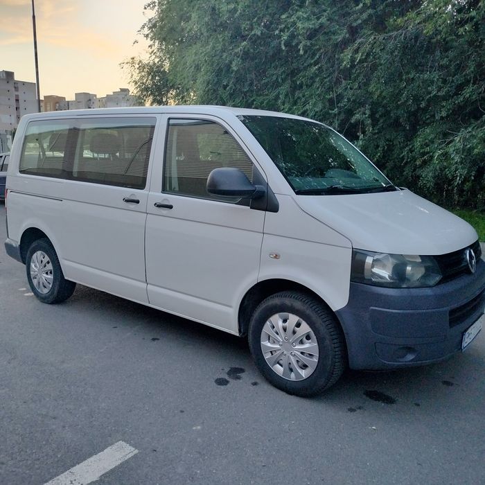 Vw T5 Transporter Kombi M1 9 locuri/înmatriculare2016/1968cm³ Diesel ...