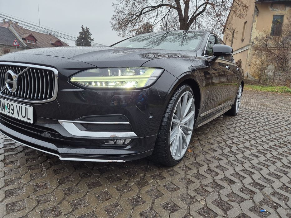Volvo s90 inscription,AWD(4×4),235cp,Automat Sighetu Marmatiei • OLX.ro