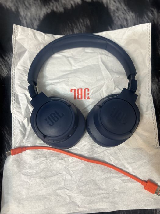 Casti JBL 720 bluetooth Timisu de Jos • OLX.ro