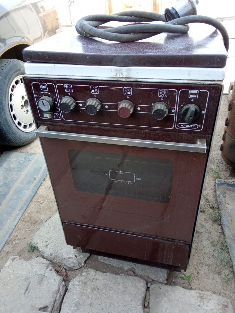 Продам газовый баллон , газплиту с баллоном ,электрический котёл: 25 ...