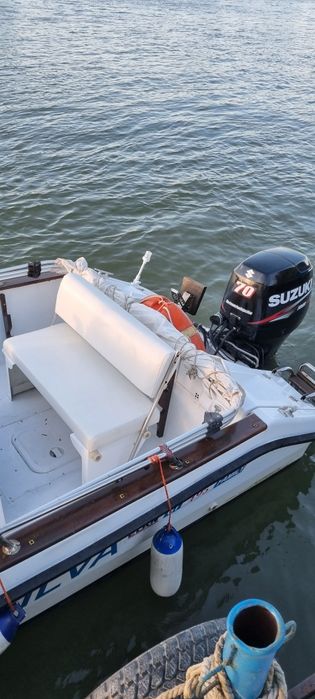 Barca Elan 495 cu motor Suzuky 70 cp injecție Barca are fund dublu,aut ...