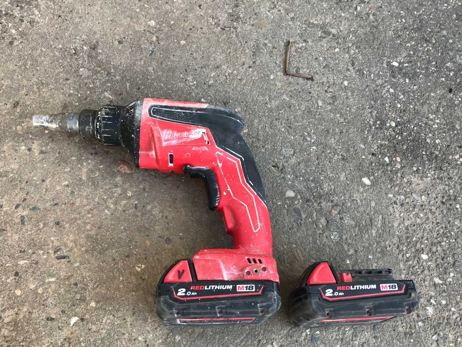 Filetanta masina insurubat rigips Milwaukee M 18 FSG bormasina bosch ...