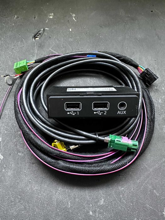 Mufa USB dubla si cablaj Audi A4 B9 A5 Q5 Apple Carplay Android Auto ...
