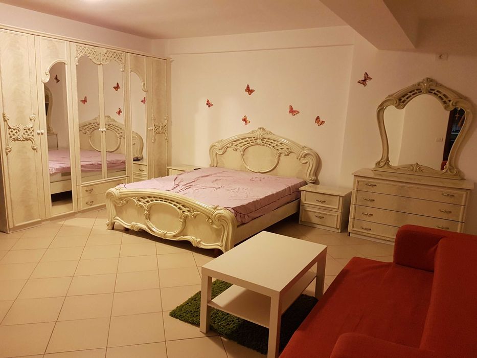 Inchiriere Studio Lux, 40m2 Mall Maritimo Vivo Constanta Constanta • OLX.ro