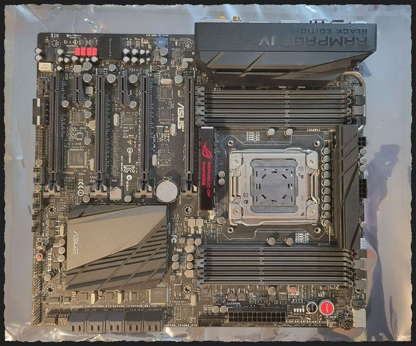 Placa baza colectie Asus Rampage 4 black edition x79 lga 2011 i7 3960x ...