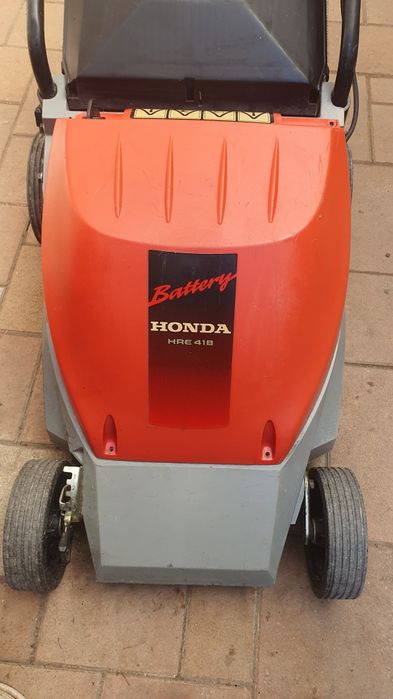 Masina tuns iarba honda acumulatori Oradea • OLX.ro