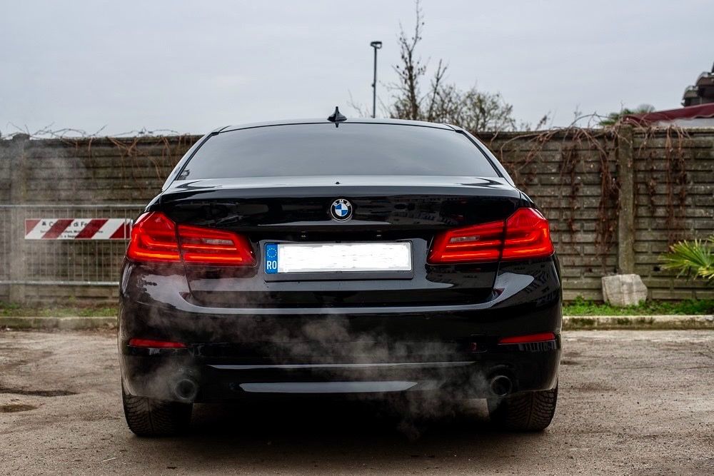 Pret fix Seria 5 BMW 530d (g30) Brasov • OLX.ro