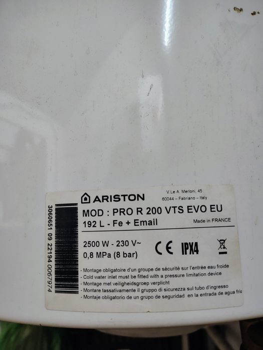 Boiler Ariston Pro R 200 VTS Evo Eu 2000w 200l Buftea • OLX.ro