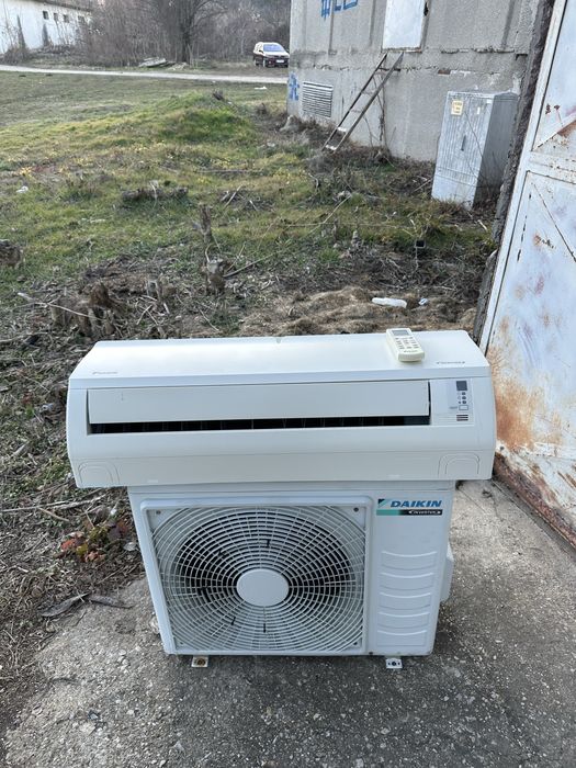 Инверторен Климатик Daikin 12000BTU гр. Горна Оряховица • OLX.bg