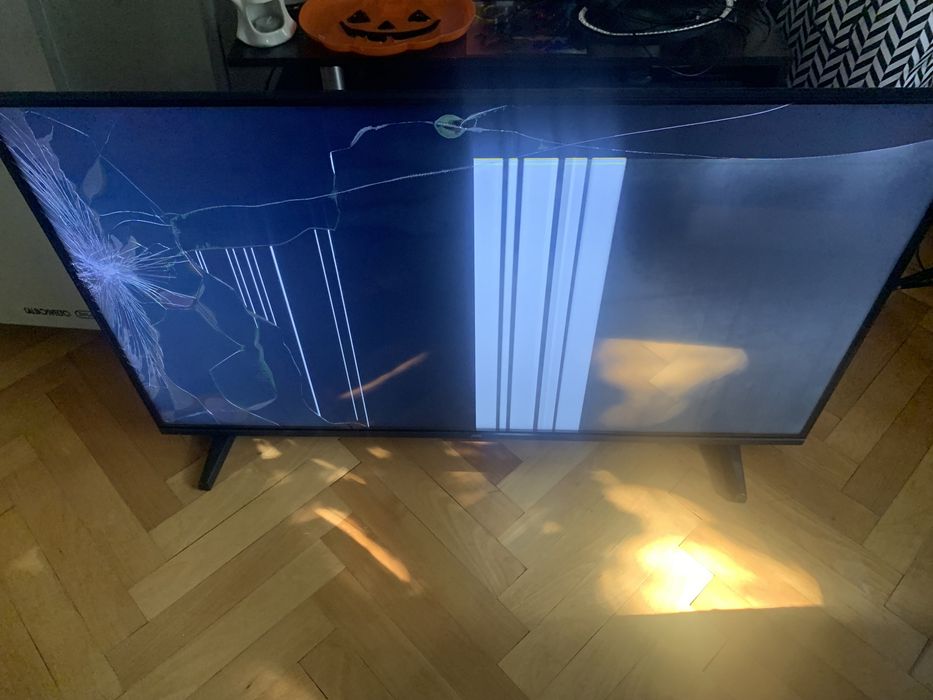 Телевизор JVC 43 гр. София Изток • OLX.bg