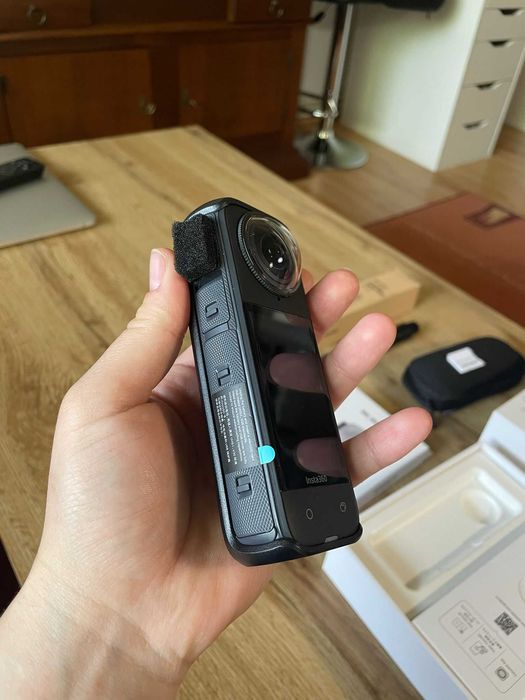 Insta360 X4 + Accesorii originale + Card SD 512 GB Cluj-Napoca • OLX.ro