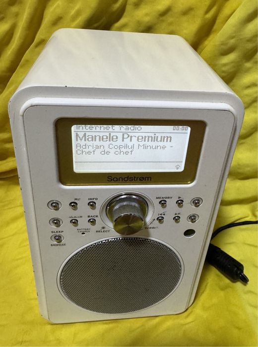 Aparat Radio Portabil Internet Wifi Sandstrøm SVDIRB12E Buzau • OLX.ro