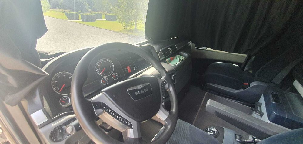 Cap tractor Man tgs 440 ; semiremorca cereale Reisch Casin • OLX.ro