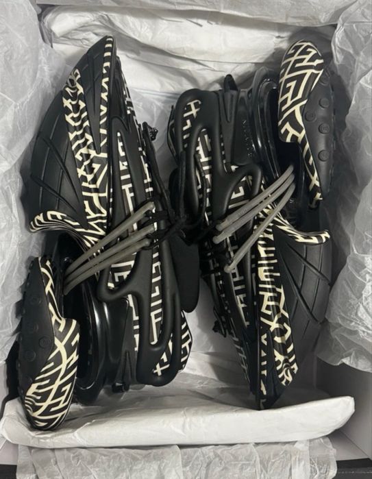 Balmain unicorn Brasov • OLX.ro