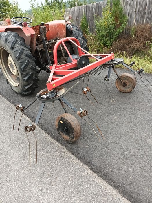 Grebla imprastiat aproape noua sau schimb cu tip soare Bengesti • OLX.ro