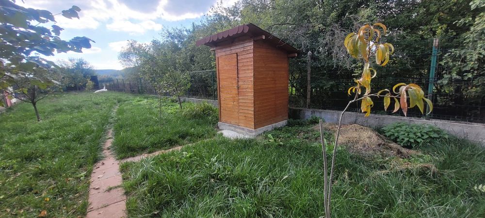Inchiriez teren cu casa în Valea Ursului, Bascov Valea Ursului • OLX.ro
