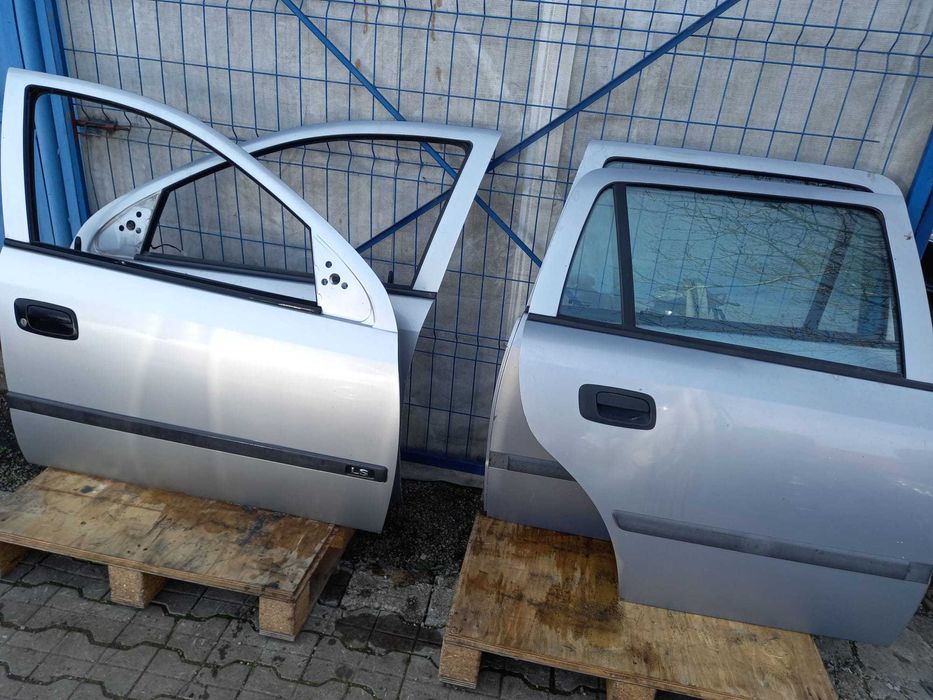 Opel Astra G, usa usi portiere, geam geamuri, coltare, dezmembrari Bucuresti Sectorul 5 • OLX.ro