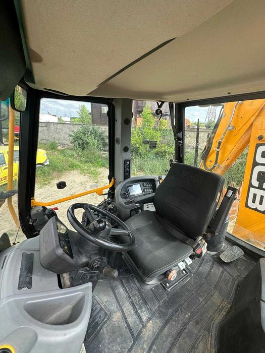 JCB 3CX -2021 (3000 ore) Iasi • OLX.ro