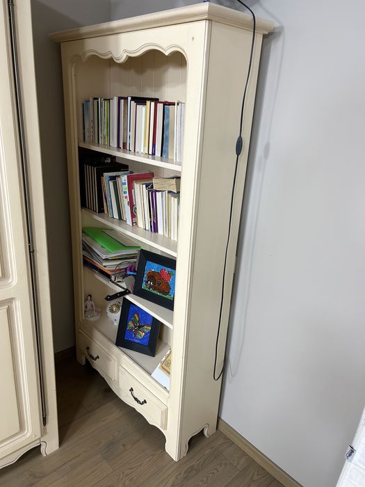 Dormitor mobexpert vence lemn masiv Selimbar • OLX.ro