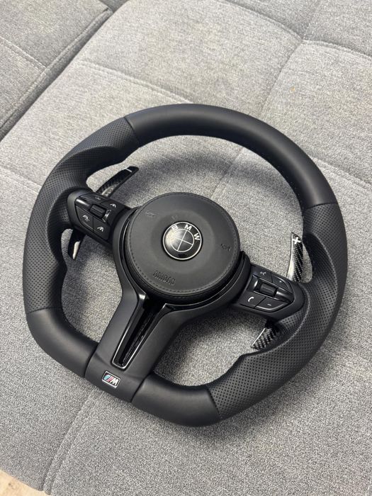 Volan custom tesit BMW F10 F30 F36 F15 F01 Brasov • OLX.ro