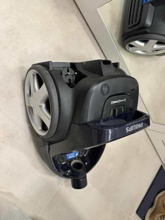 Прахосмукачка Philips Power Cyclone7 1.5L гр. София Белите брези • OLX.bg