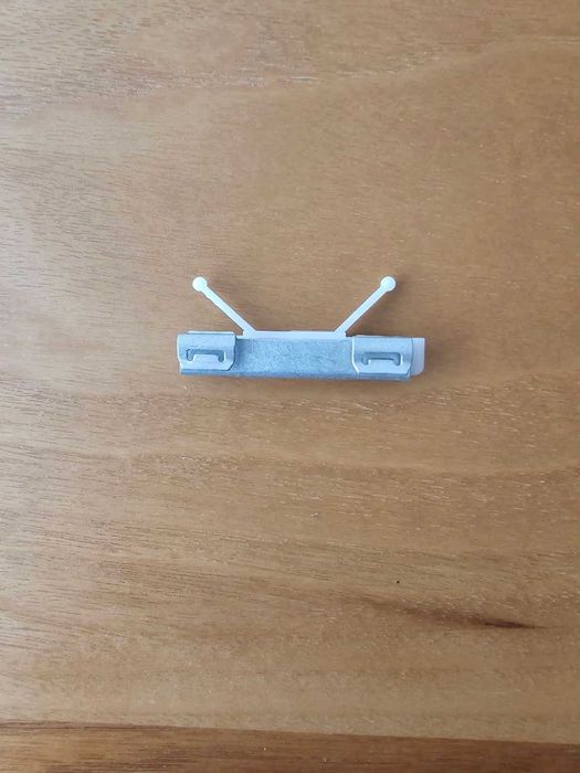 Щипки клипс лайсна челно стъкло Волво Volvo XC60 ОЕ 30753487 гр. София ...