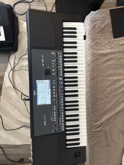 Korg pa600 ca nou Burca • OLX.ro