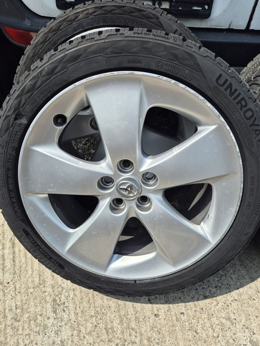 Jante Aliaj +Cauciucuri M+S Toyota Prius 3 2009-2014 Rasesti • OLX.ro