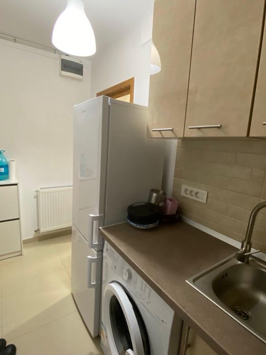 Garsoniera Plaza Romania de inchiriat Bucuresti Sectorul 6 • OLX.ro