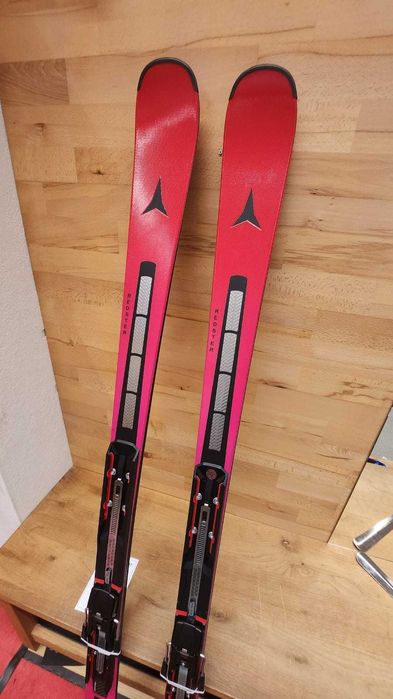 2026 model ATOMIC Redster S9 165 cm schi schiuri in premiera Cluj ...