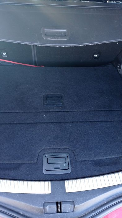 Renault Megane 4 RFB KH2 Sanandrei • OLX.ro