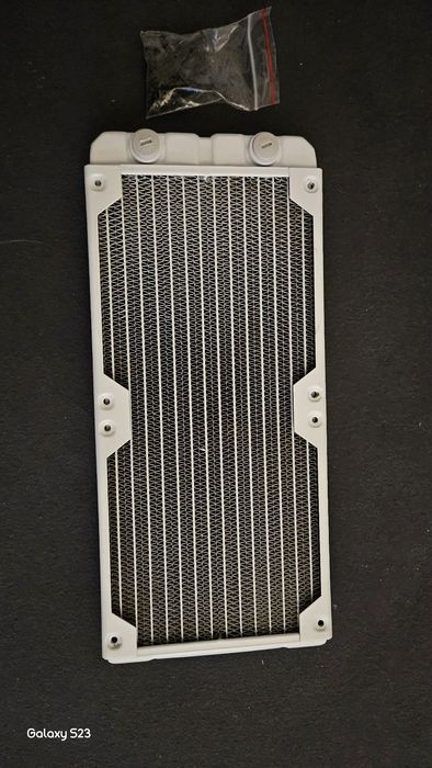Radiator corsair waterloop. De 280mm Drumul Carului • OLX.ro