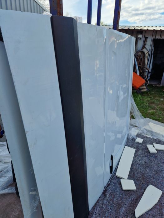 Usa culisanta mercedes sprinte w906 model inalt Francesti-Coasta • OLX.ro