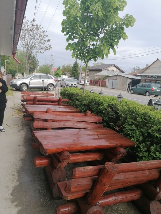 Mese rustice făcute din bușteni Aprozi • OLX.ro