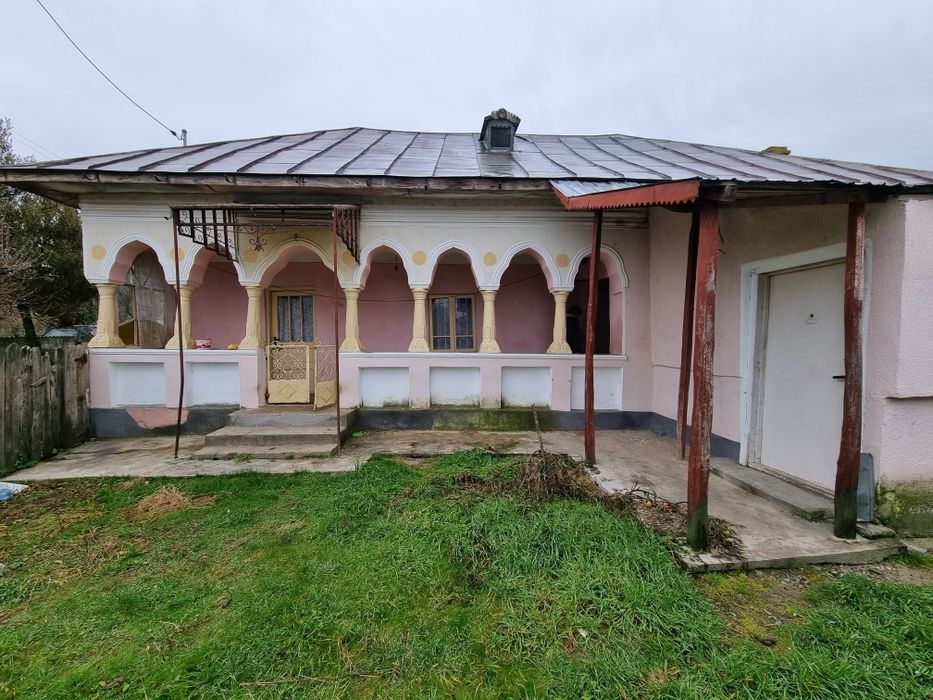 Casă Otetelișu , Bălcești Balcesti • OLX.ro