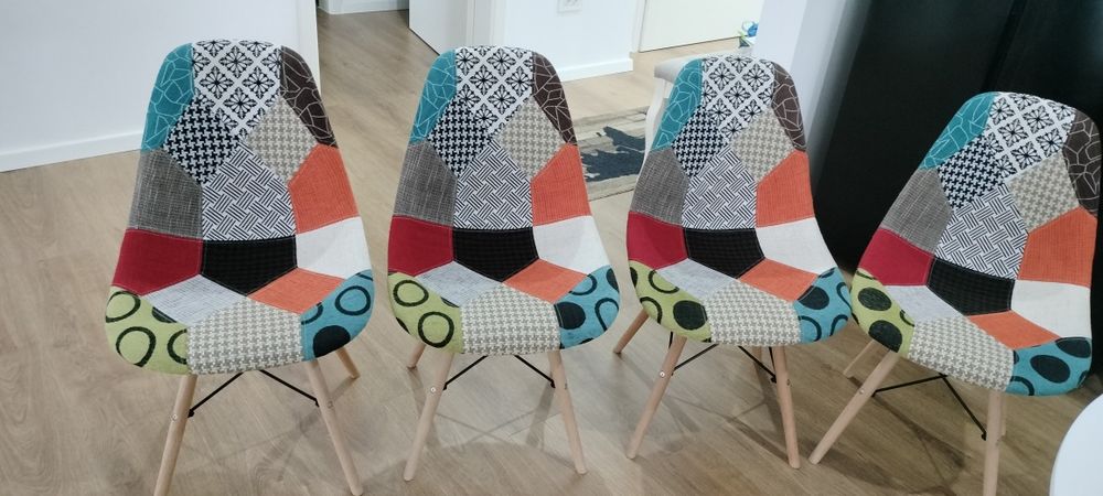 Scaune tapițate frumos colorate Brasov • OLX.ro