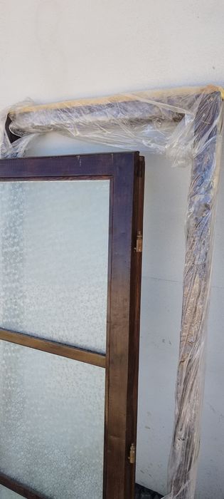 Geam termopan din lemn masiv stare buna Zalau • OLX.ro