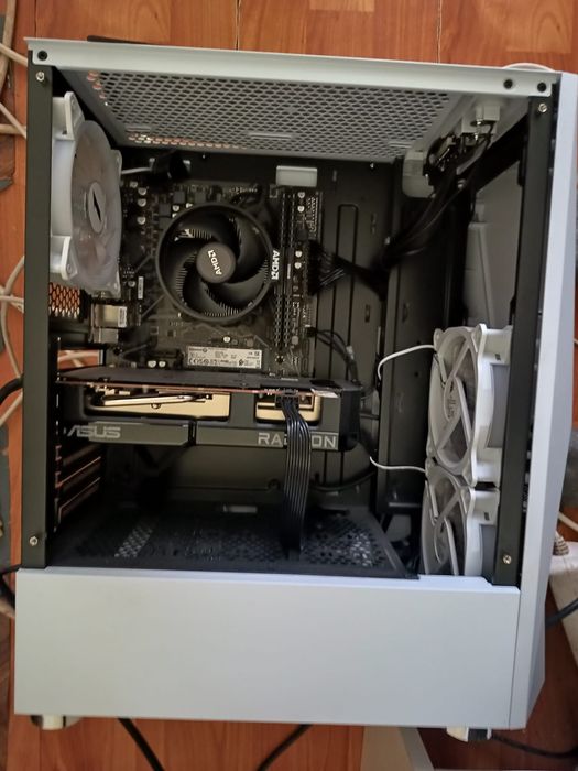 PC gaming ca nou Postarnacu • OLX.ro