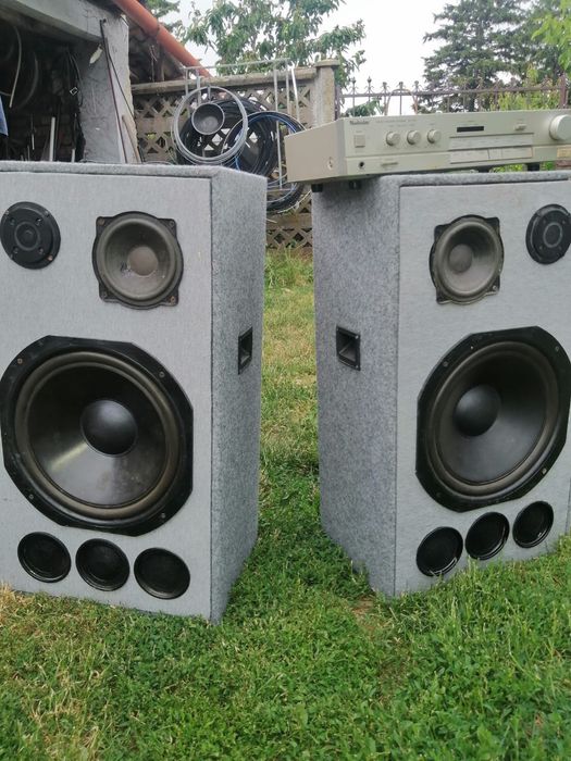 Boxe pasive 3 cai + aplificator Technics Satu Mare • OLX.ro