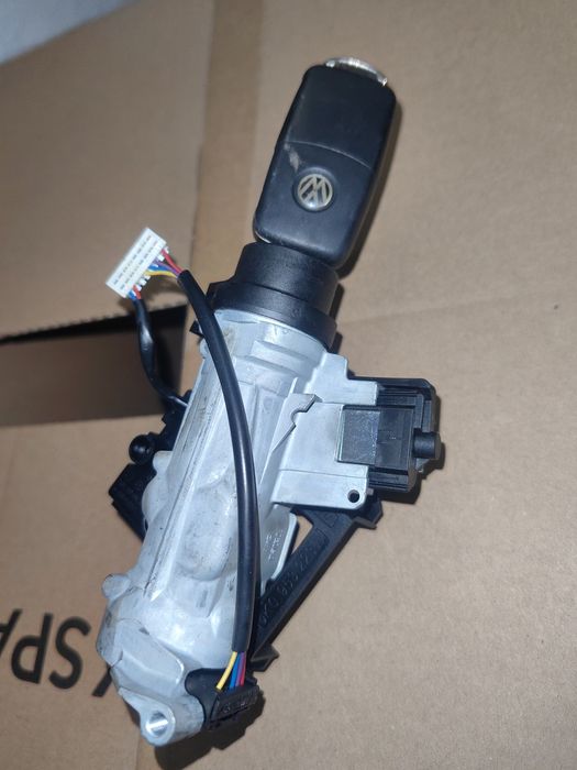 Патрон с ключ DSG, Vw Golf 6 гр. Троян • OLX.bg