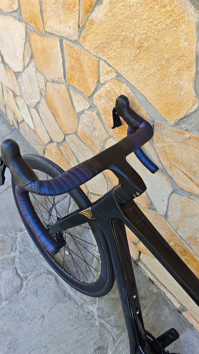 Шосейно карбоново колело Twitter R15 Pro 2024 / безжични скорости гр ...