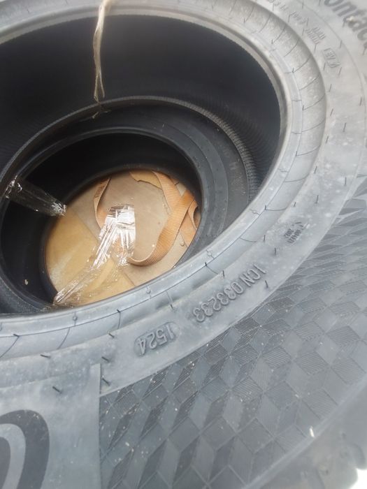 Vand cauciuri 235/55/R18 noi Lunca Calnicului • OLX.ro