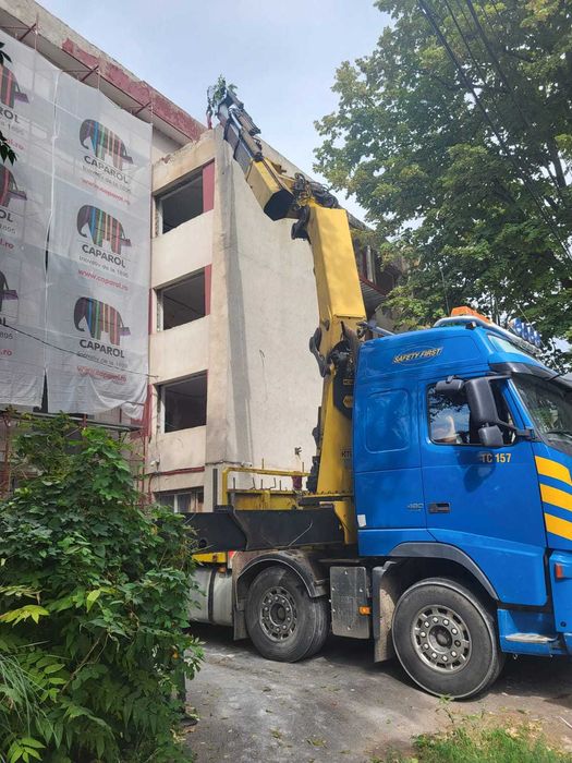 Relocari garaje , relocari containere ,automacara | HIAB | Macara ...