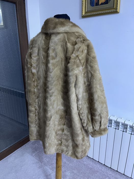 Haina din blana naturala de nurca Constanta • OLX.ro