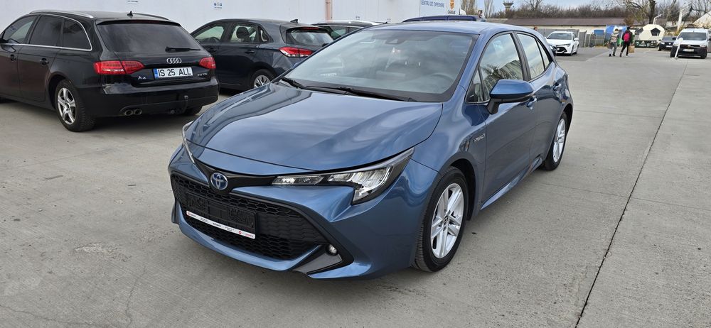 Toyota Corolla 1.8 Hybrid 2019 Iasi • OLX.ro