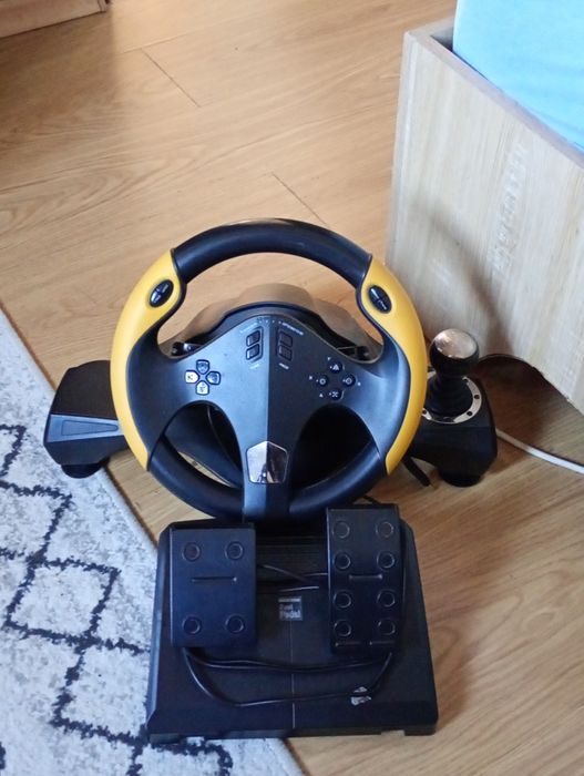 Volan de gaming cu pedale Ramnicu Valcea • OLX.ro