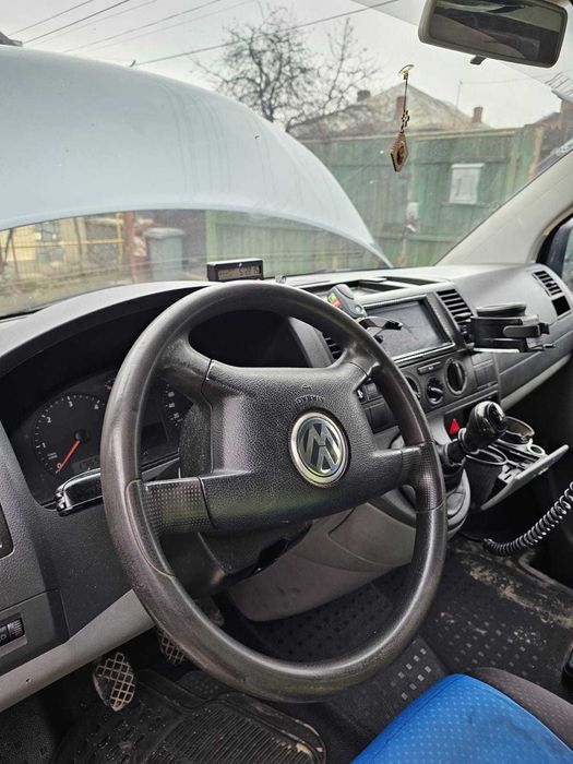 Vind sau schimb wv t5 Valenii de Munte • OLX.ro