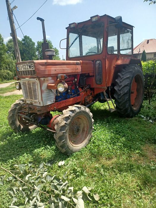 Tractor romanesc u 651 Targu Jiu • OLX.ro