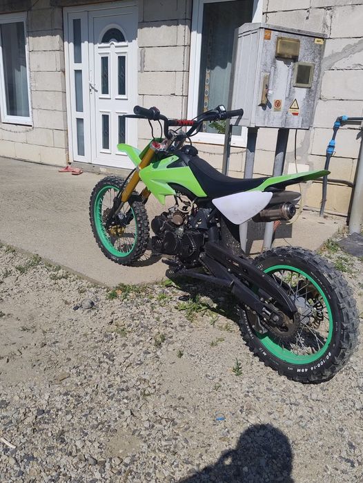 Vând cross 125cc Rebra • OLX.ro