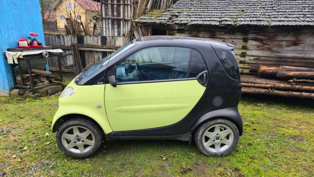 Smart ForTwo city-coupe 2001 0.8 CDI MOTOR DEFECT Borsa • OLX.ro
